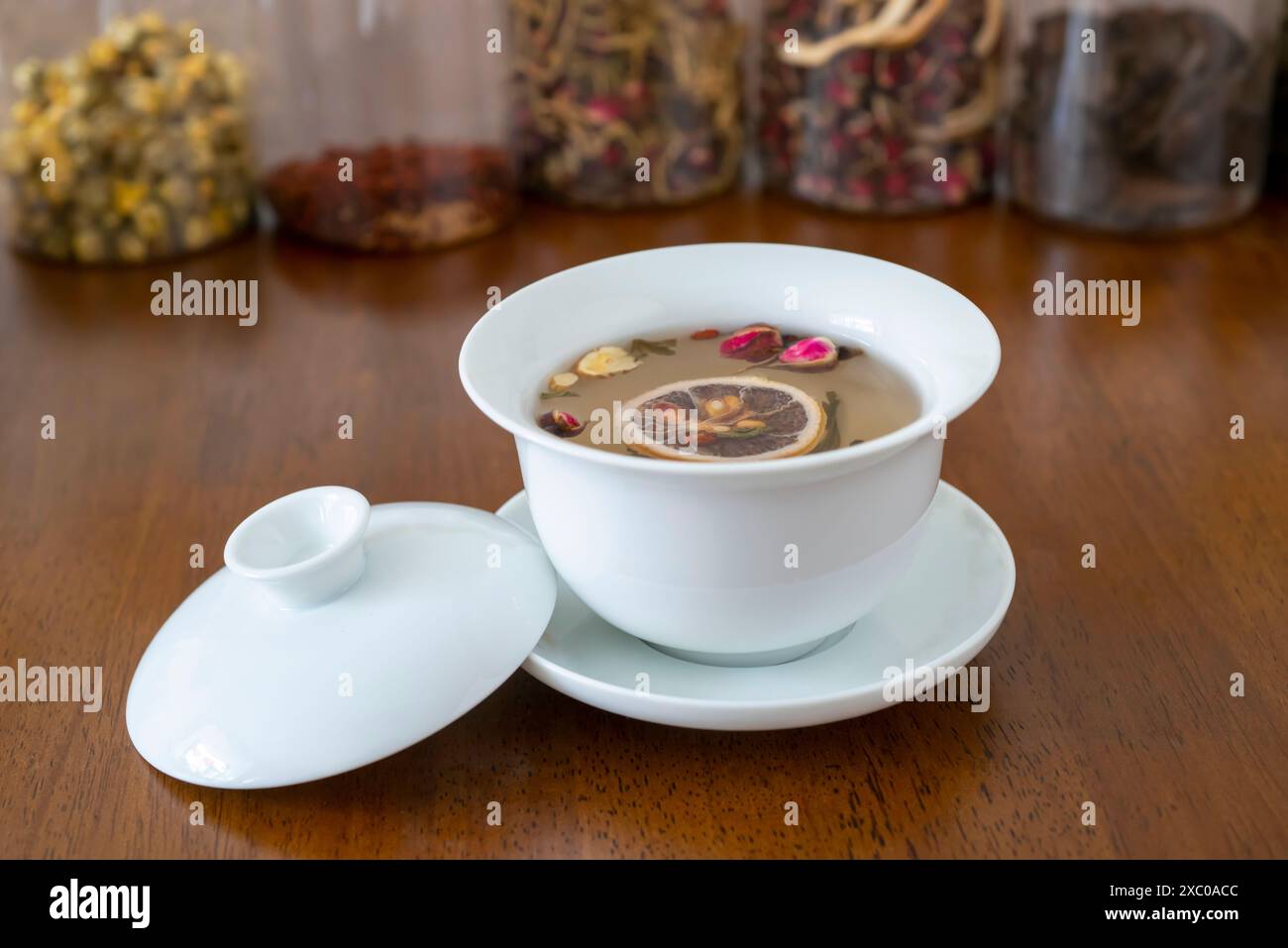 close-up Lemon rose tea. Chinese herbal health tea Stock Photo - Alamy