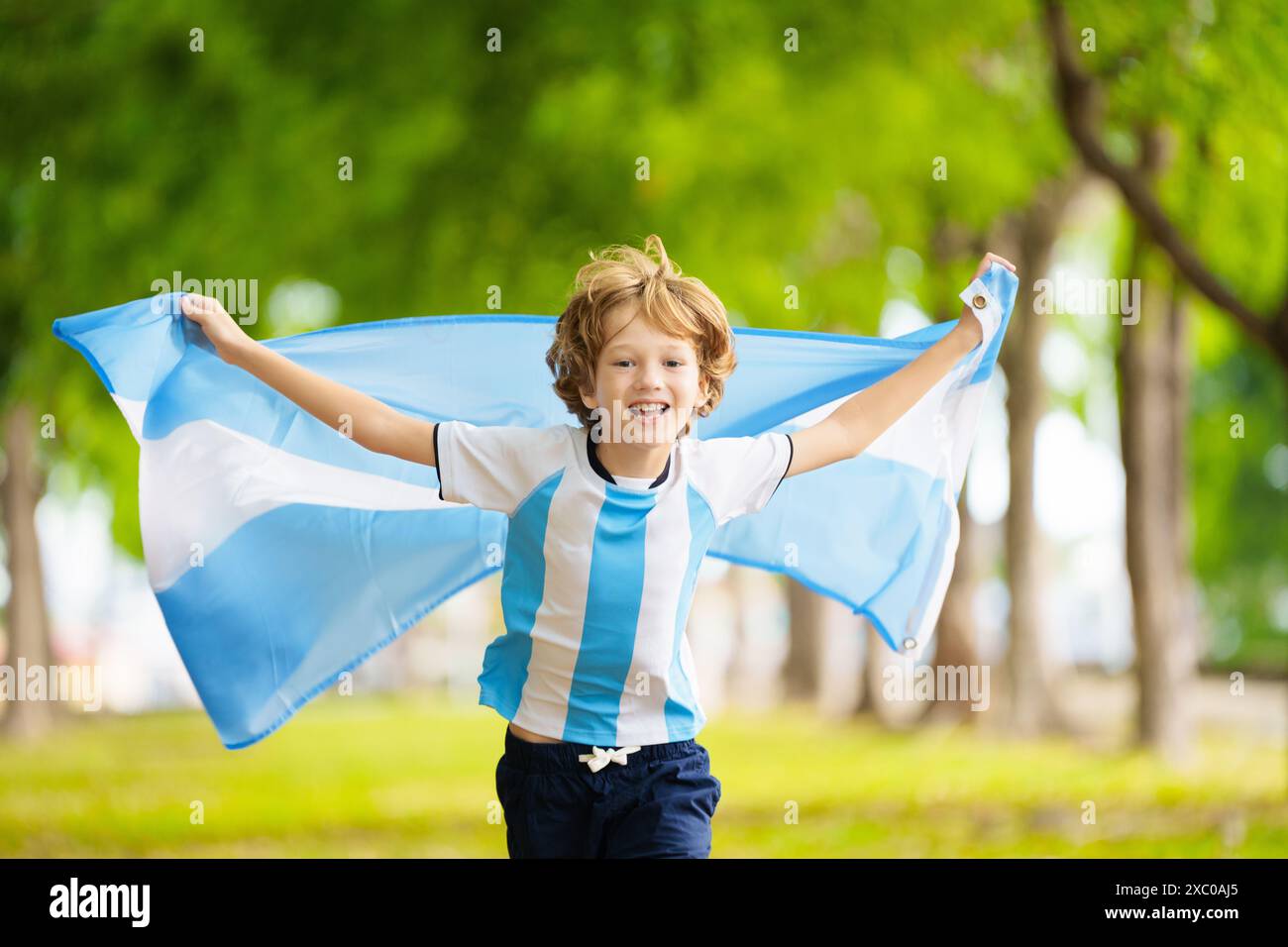 Boy argentina flag hi-res stock photography and images - Alamy