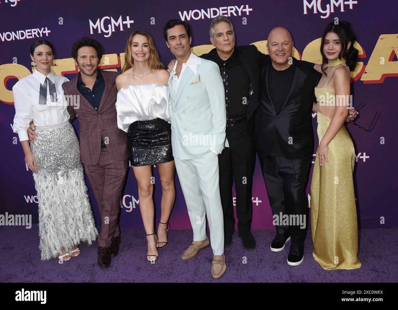 Tania Watson, Mark Feuerstein, Laura Gordon, Danny Pino, Yul Vazquez ...