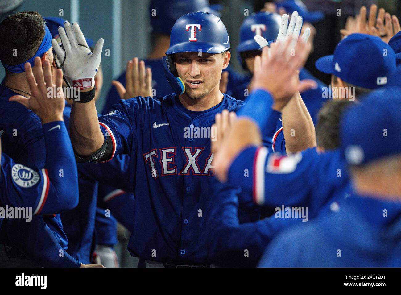 Texas Rangers shortstop Corey Seager (5) celebrates a three run homer ...