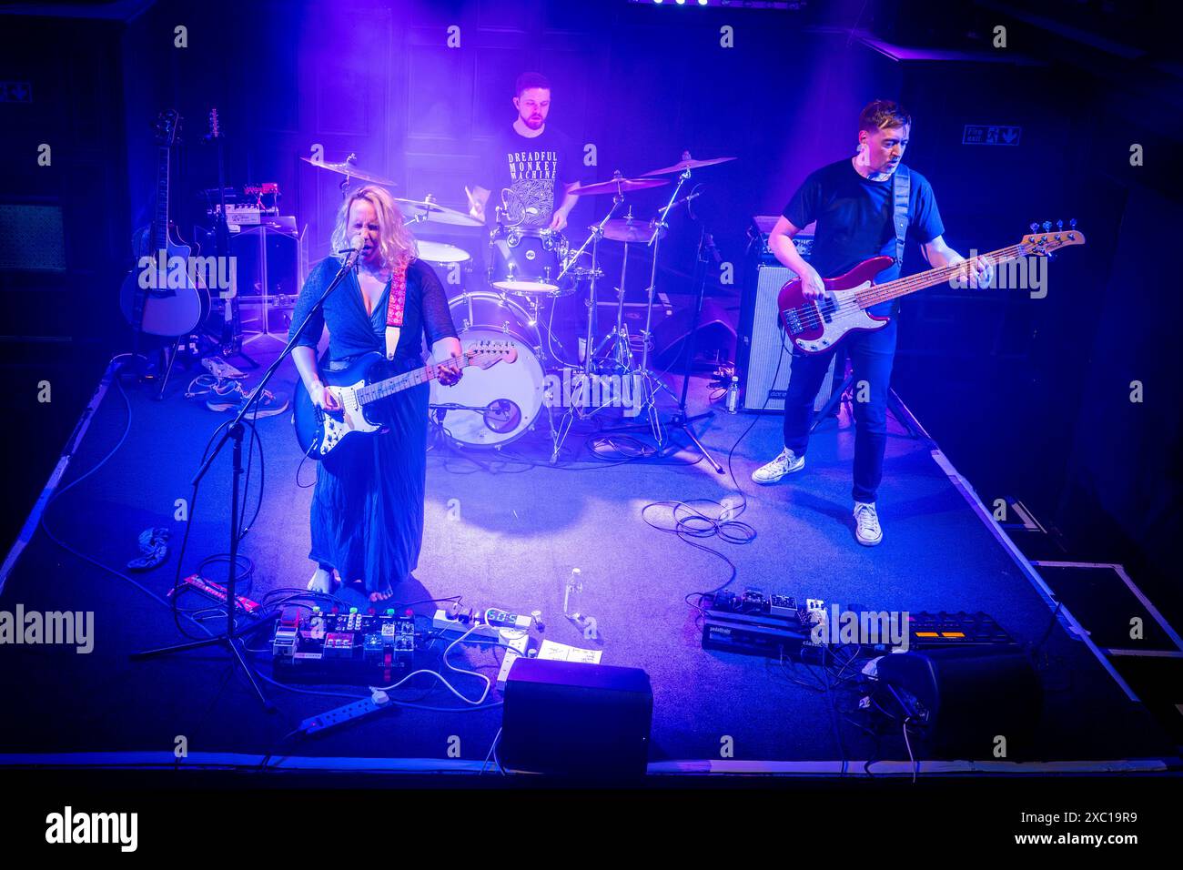 Blues-rock guitarist Chantel McGregor performing at the Acapela Studio ...