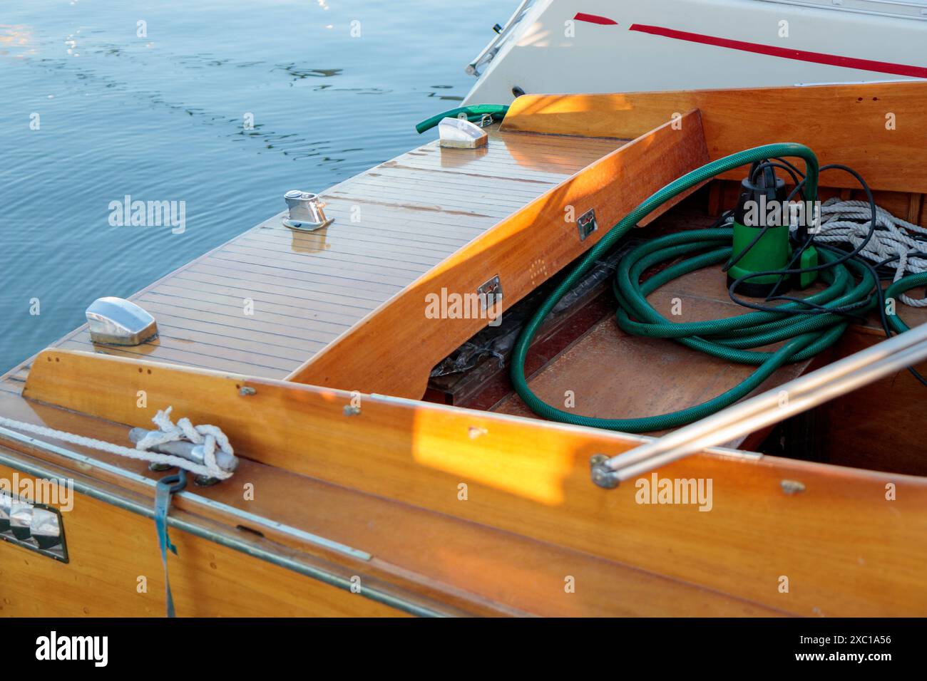 Checkvalve hi-res stock photography and images - Alamy