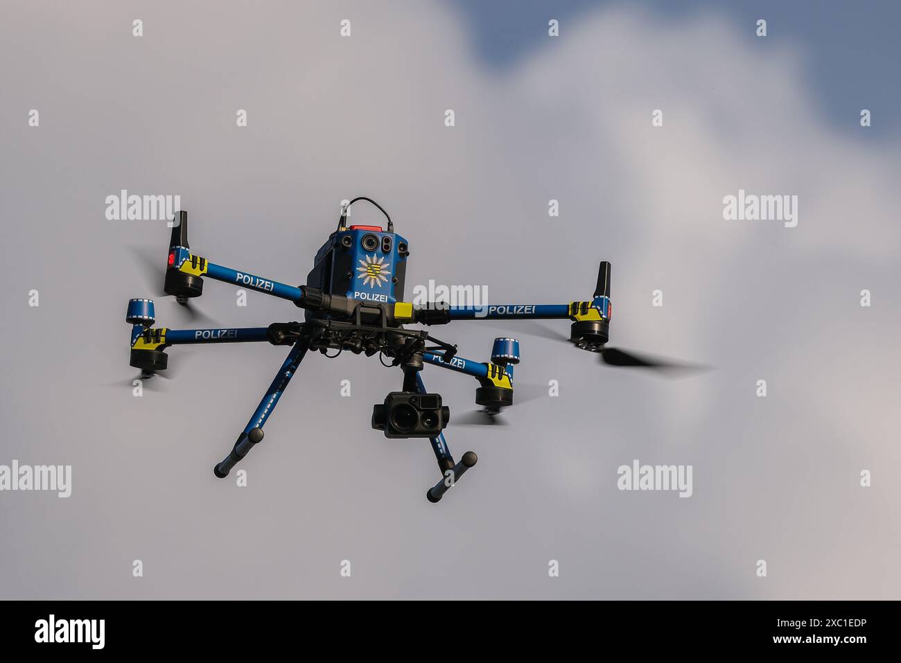 Matrice 300 rtk hi-res stock photography and images - Alamy