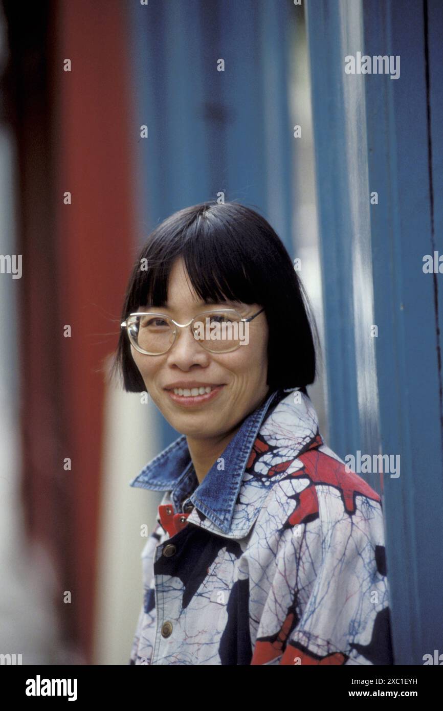 WEI WEI (Wei-wei ou weiwei) - Date : 20010417 ©John Foley/Opale.photo ...