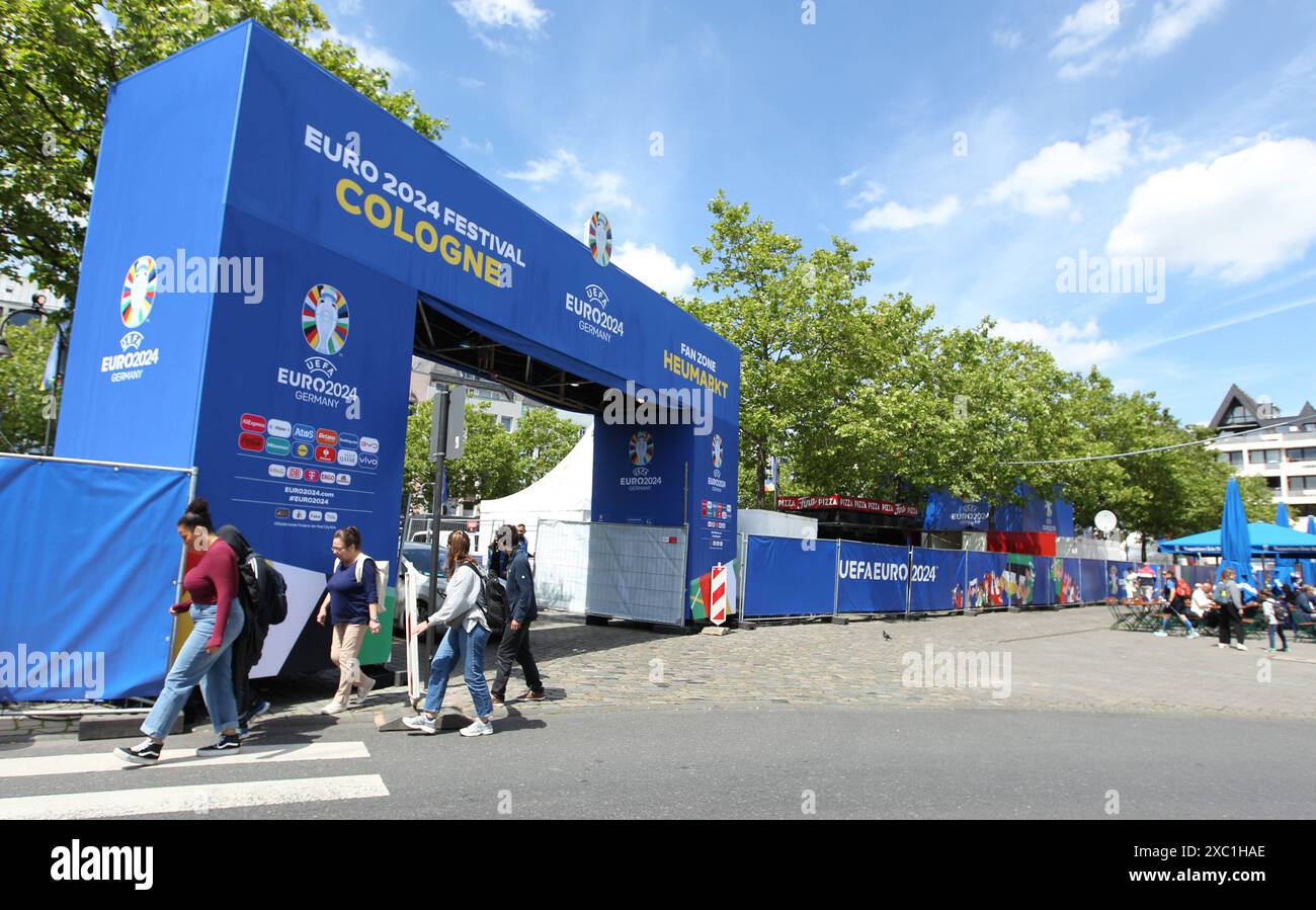 Eingang zur Fan Zone Heumarkt vom EURO 2024 Fan Festival in Köln. Köln ...