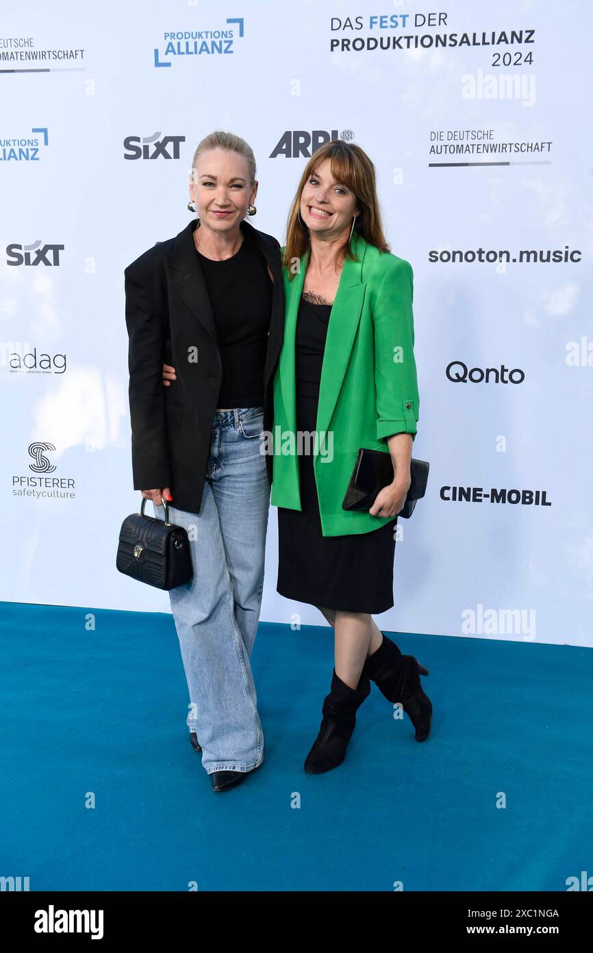 Lisa Maria Potthoff und Ina Paule Klink bei dem FEST DER ...