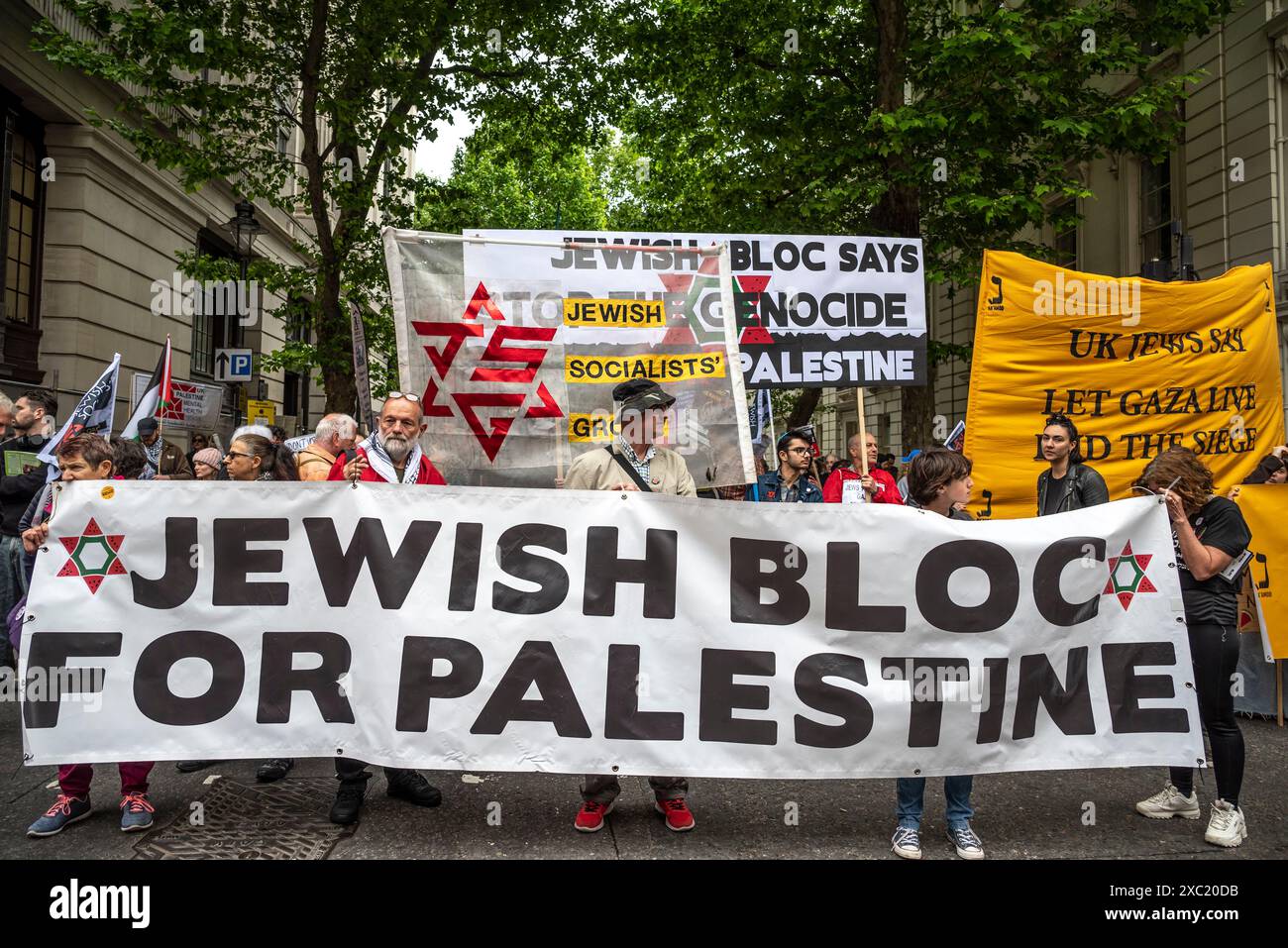 Jewish Block For Palestine banner, Pro-Palestinian protest in Central ...
