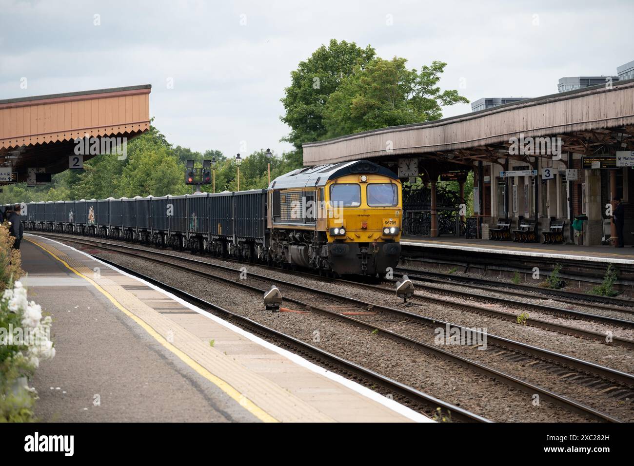 GBRf class 66 diesel locomotive No. 66705 "Golden Jubilee" pulling a ...