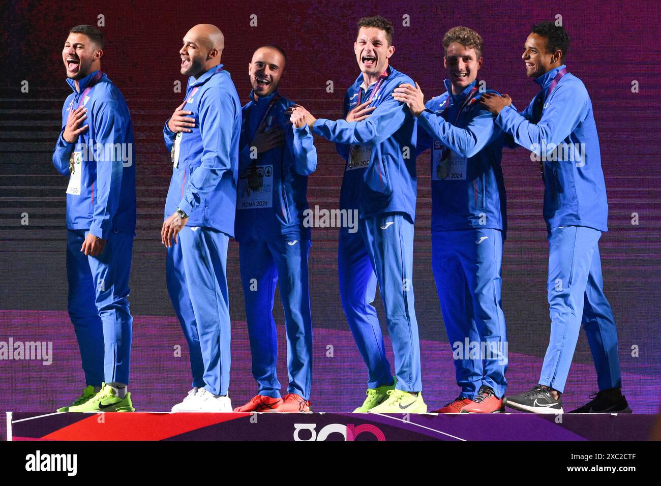 Athletes of team Italy during the medal ceremony of the 4x100m men ...