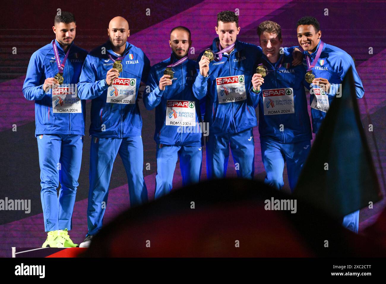 Athletes of team Italy during the medal ceremony of the 4x100m men ...