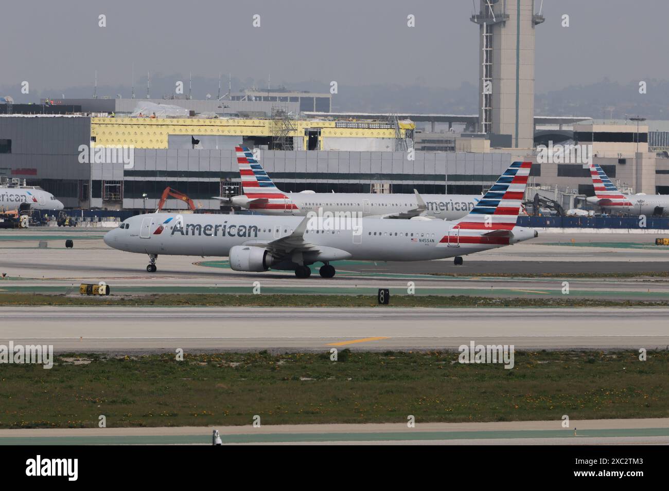 N455AN American Airlines Airbus A321-253NX am Los Angeles International ...