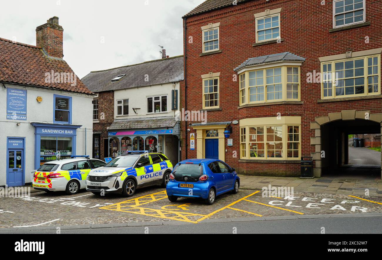 Thirsk police station with the blue light outside the entrance. North ...