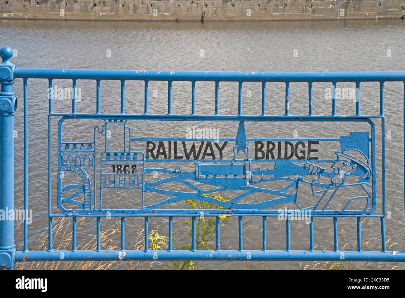 Runcorn railway hi-res stock photography and images - Alamy