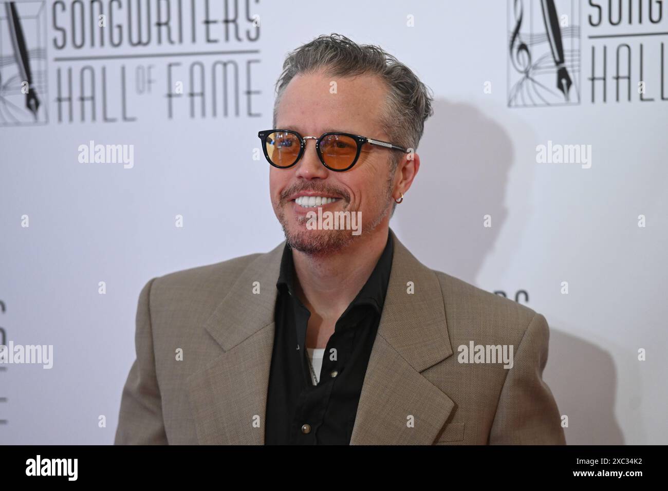 Isbell hi-res stock photography and images - Alamy