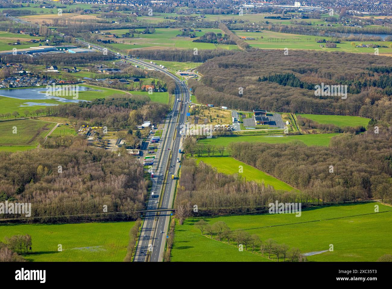 Aerial view, German-Dutch border, Elten border crossing point ...