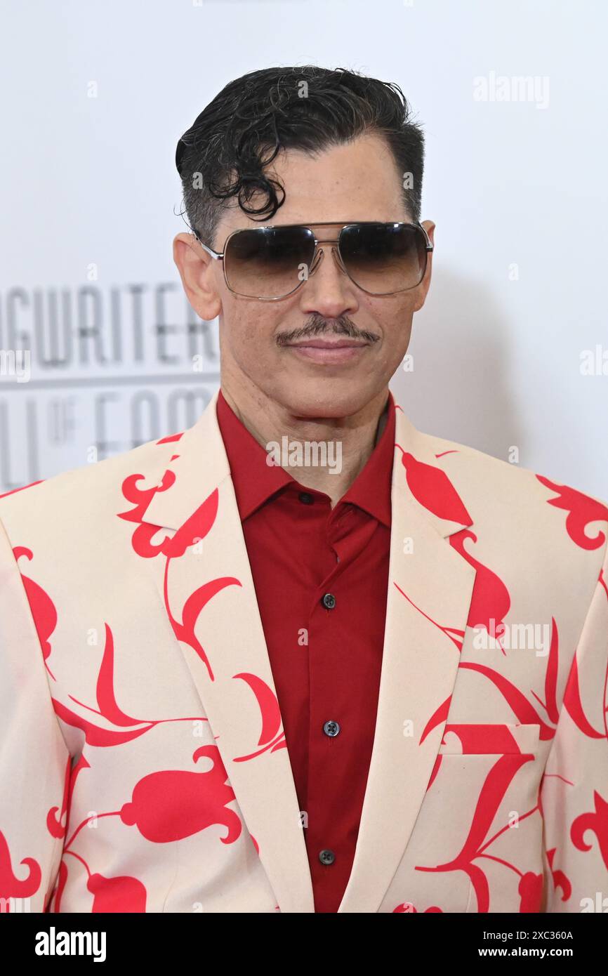 El DeBarge and his daughter Adris Debarge Stock Photo - Alamy