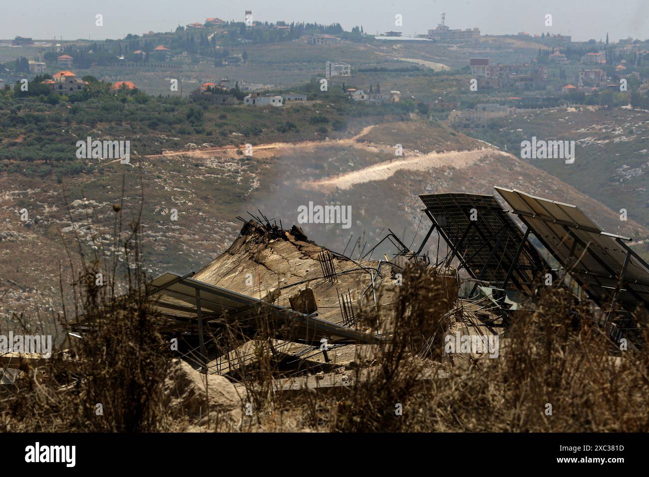 Janta, Lebanon. 14th June, 2024. Smoke billows from the wreckage of a ...