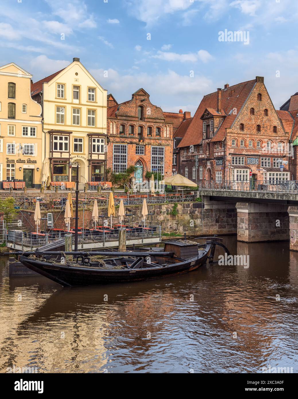 Beautiful view of the famous The Stint Market and its typical old ...