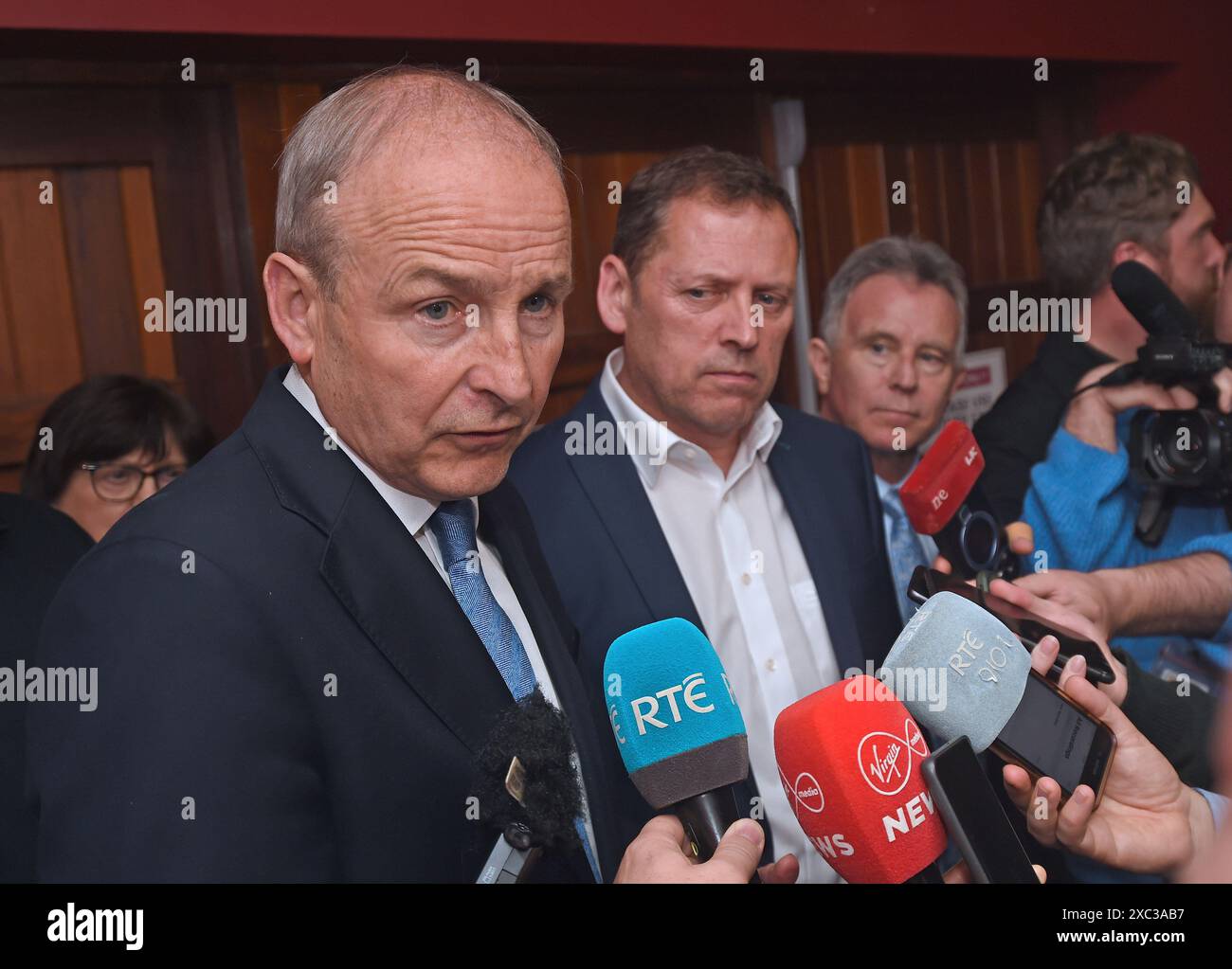 Tanaiste Micheal Martin (left) and Fianna Fail candidate Barry Cowen at ...