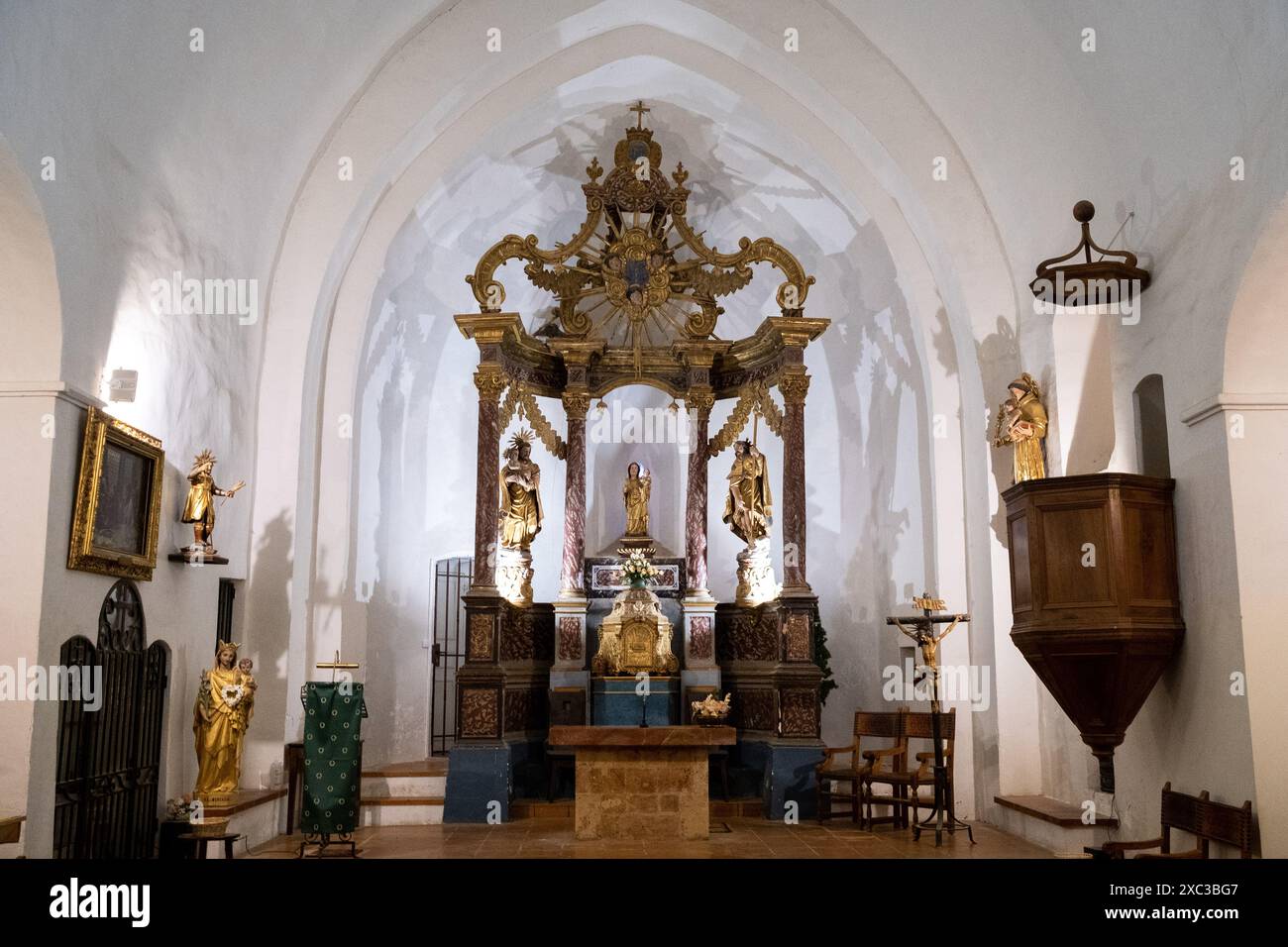 Altar of the church of Santa-Maria del Mercadal in the medieval village ...