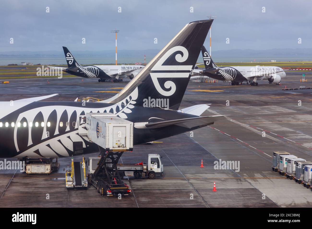 Boeing 787 boeing logo hi-res stock photography and images - Alamy