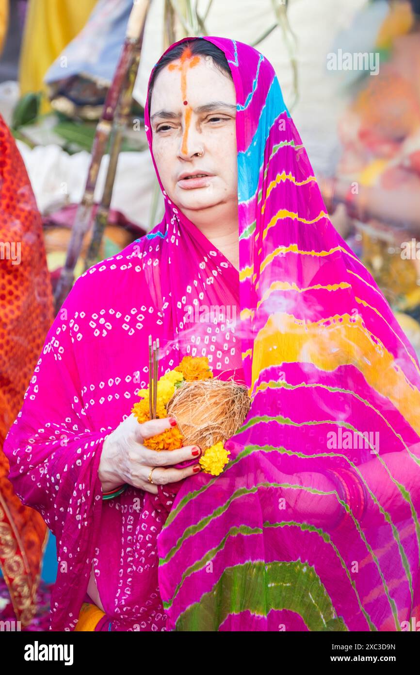 indian devotee doing holy rituals at chhath festival at morning Stock ...