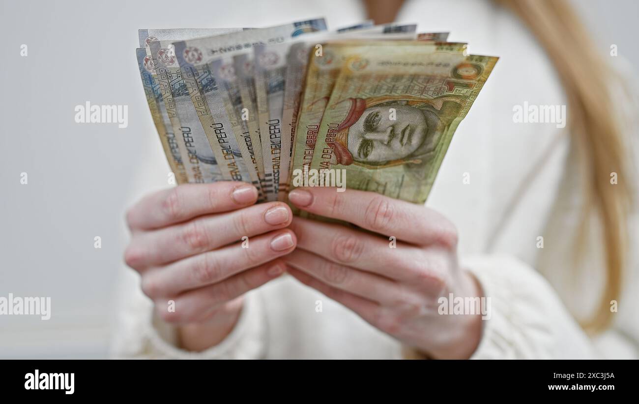 Peruvian sol banknotes hi-res stock photography and images - Alamy