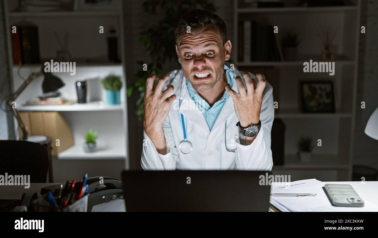 Nightshift hospital hi-res stock photography and images - Alamy