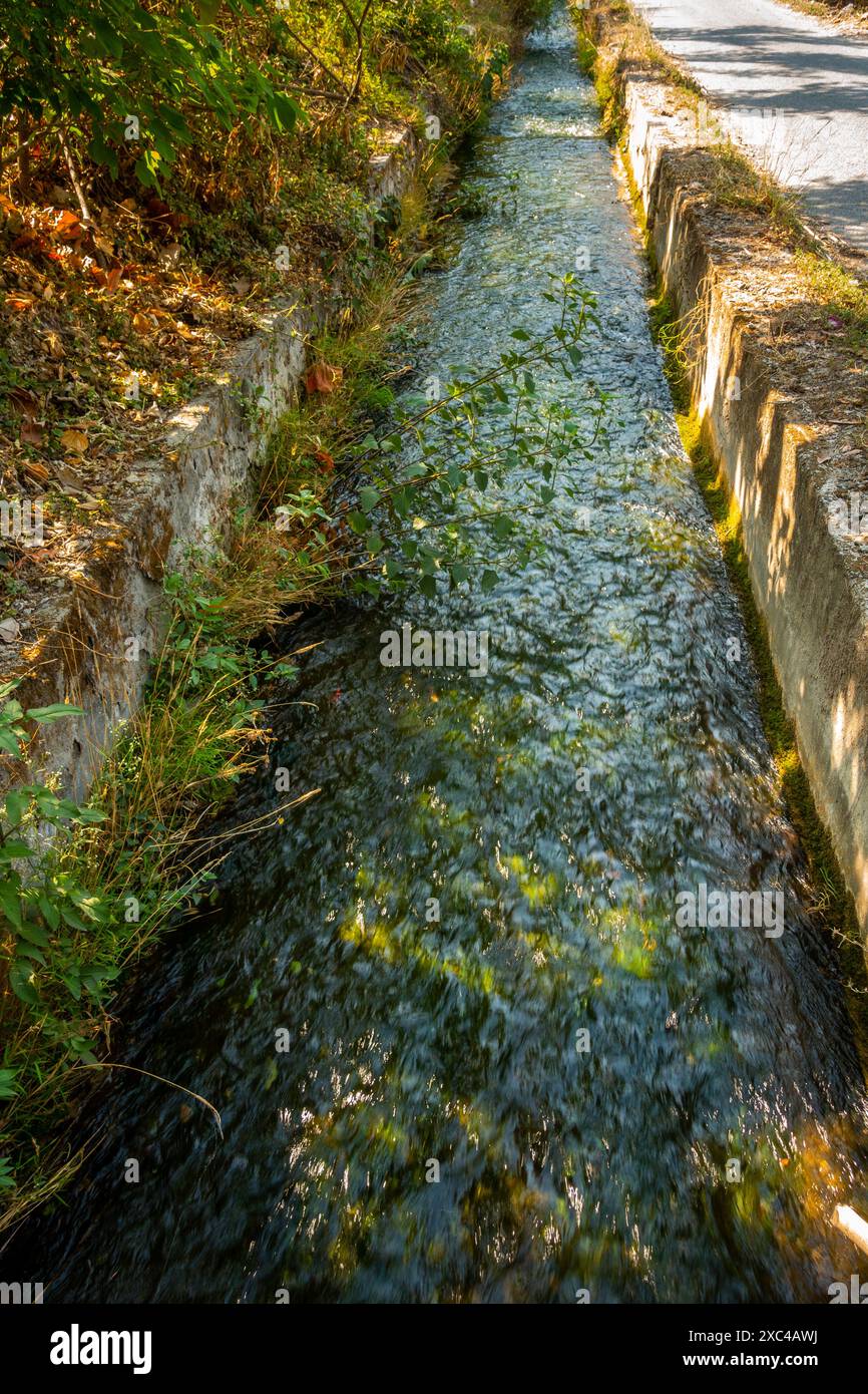 Used in rivers hi-res stock photography and images - Alamy