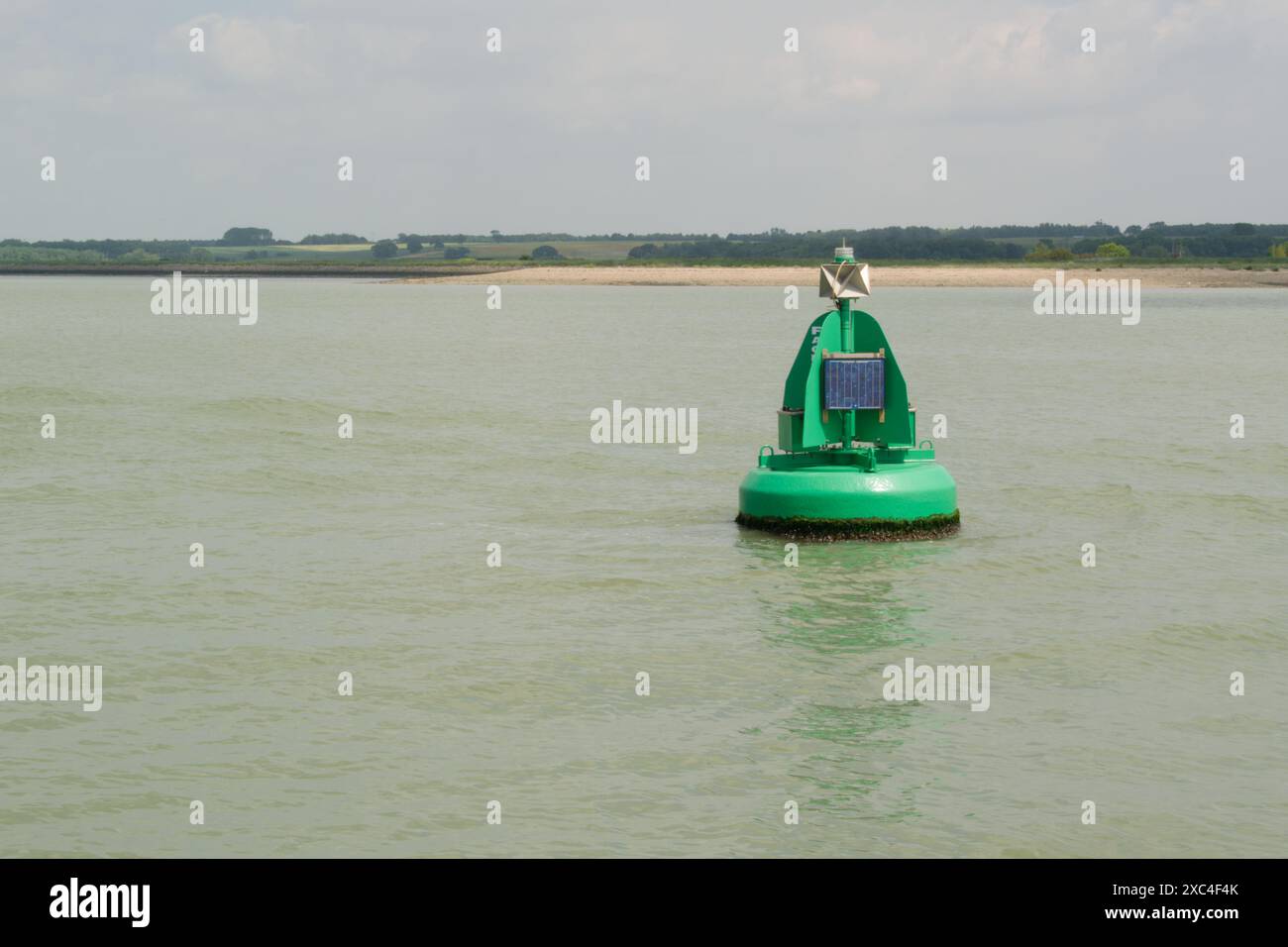 Green navigation channel marker buoy in River Orwell opposite ...