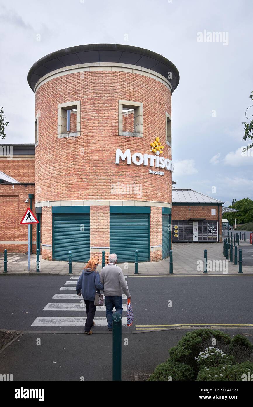 Morrisons supermarket shop , Kettering town centre, England Stock Photo ...
