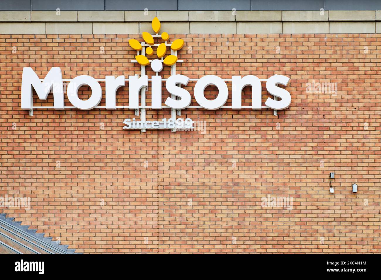 Morrisons supermarket shop , Kettering town centre, England Stock Photo ...