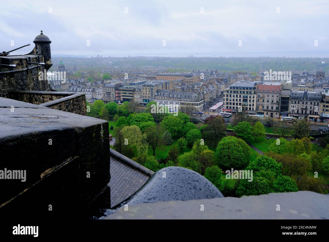 The view of Princes Street Gardens and New Town of Edinburgh in a rainy ...