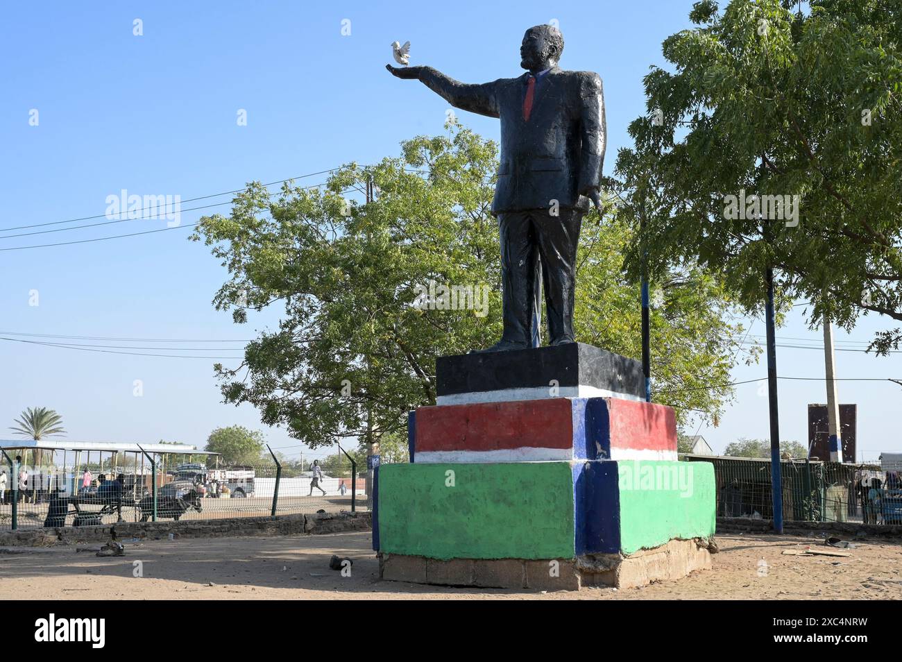 SOUTH SUDAN, Upper Nile state, town Renk, monument national hero and ...