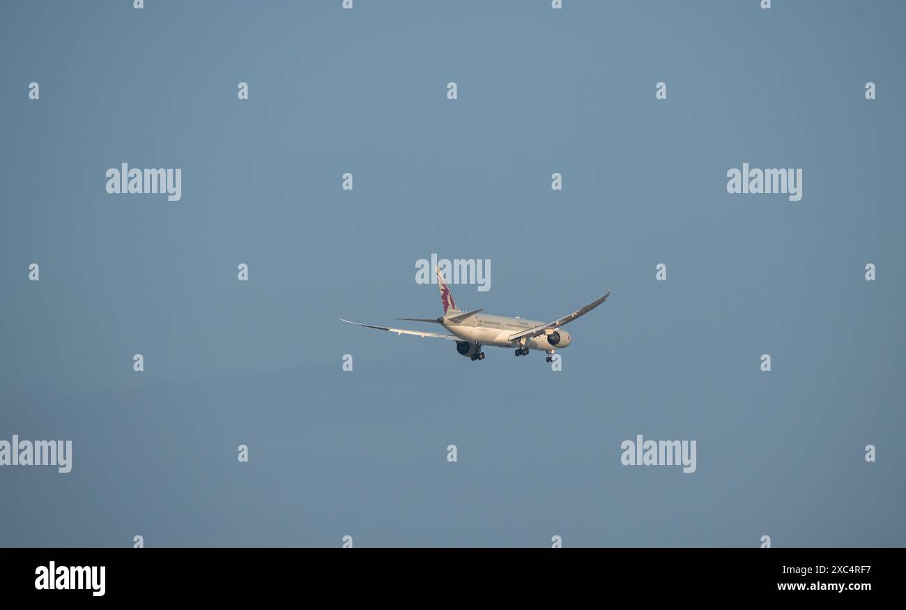 Airbus aircraft qatar airways hi-res stock photography and images - Alamy