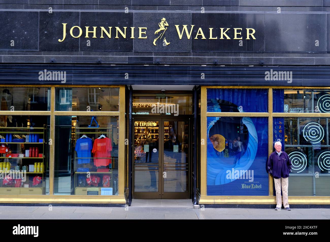 Johnnie walker experience hi-res stock photography and images - Alamy