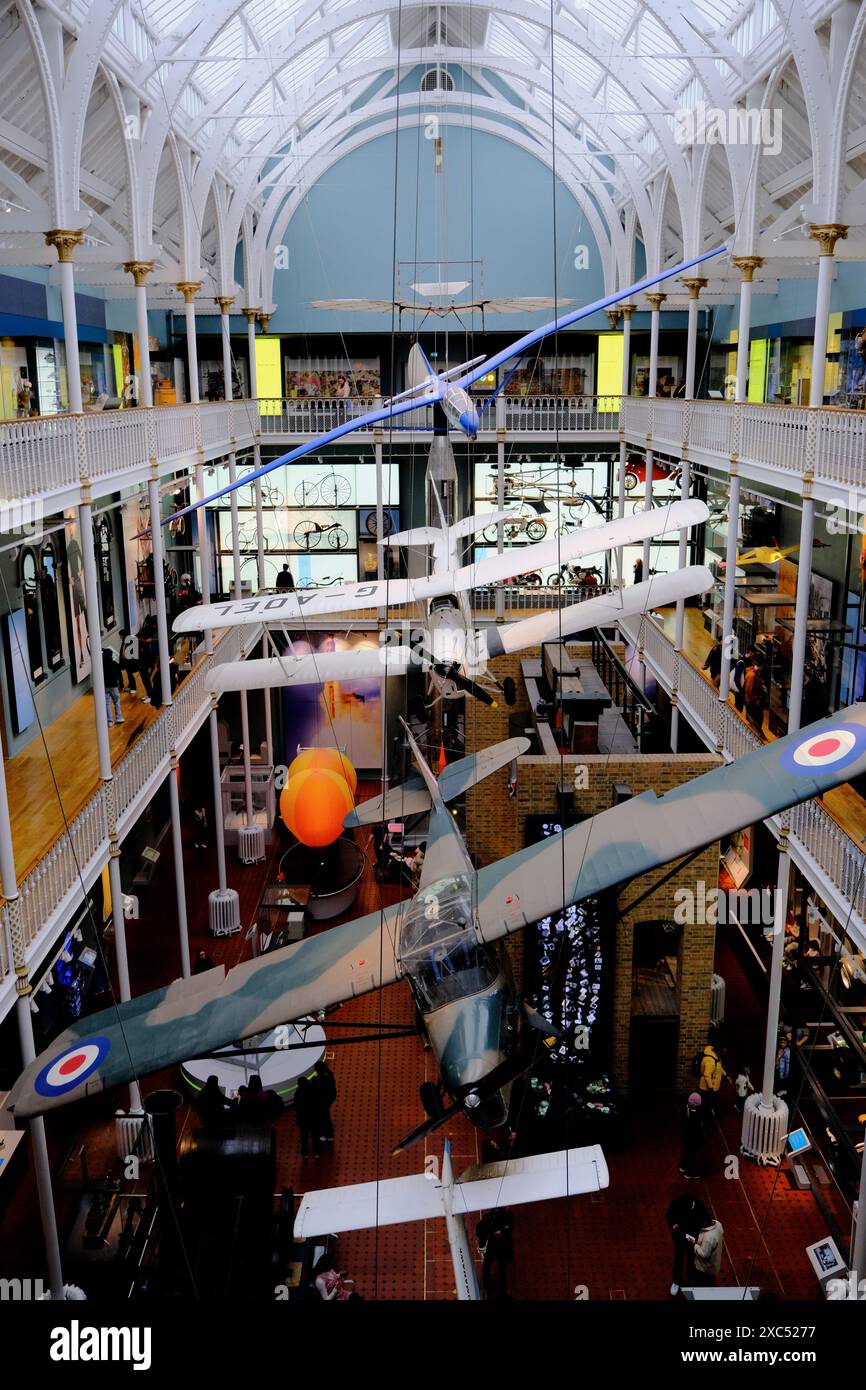 Aircrafts displaying in Science and technology galleries.National ...