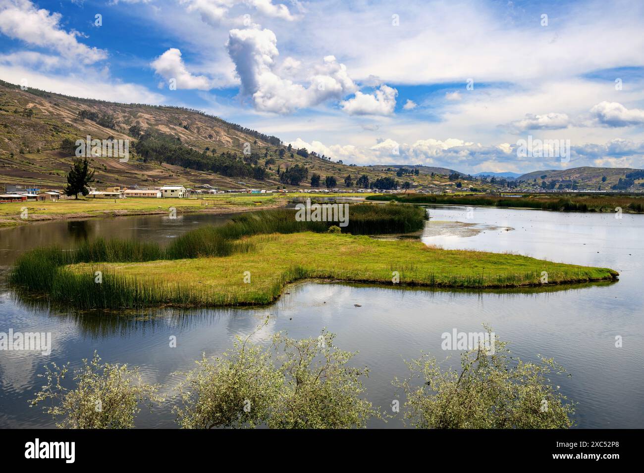 Colta Lagoon (Laguna Colta) in Ecuador Stock Photo - Alamy