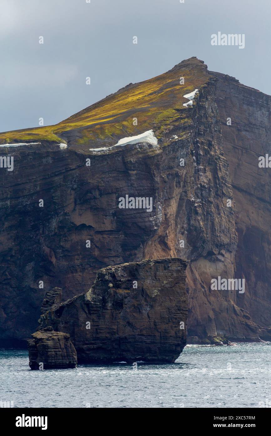 Needles Islands, Baily Head, Deception Island, South Shetland Islands ...