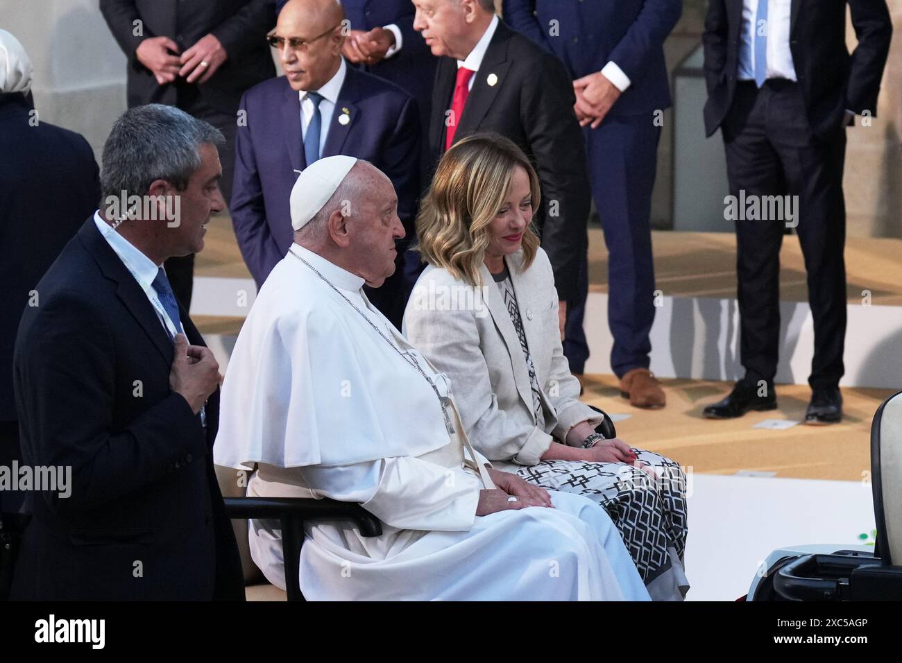 Pope Francis and Italy's Prime Minister Giorgia Meloni join attending ...