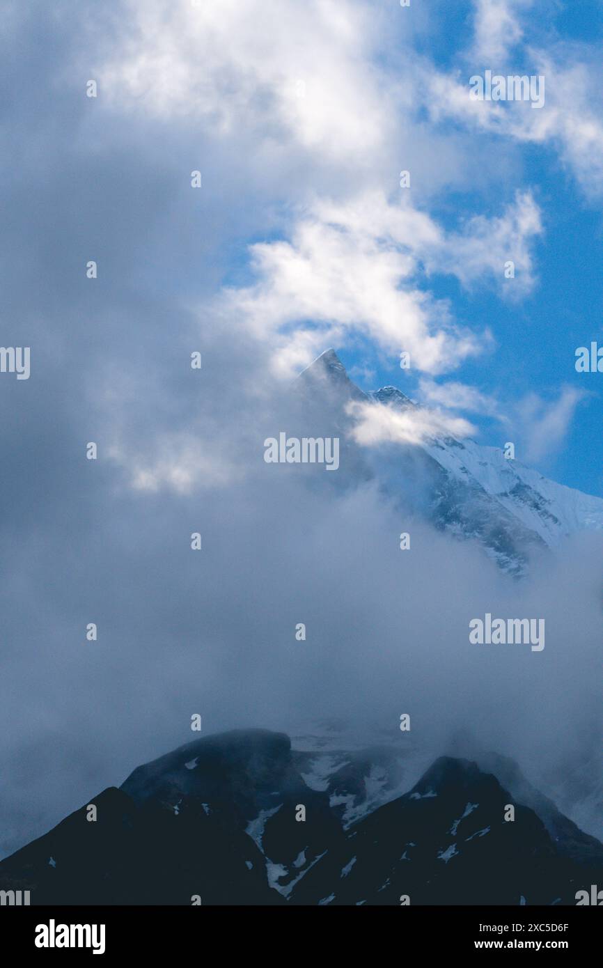 Mountain in Nepal, Annapurna Base Camp, Machapuchare Mountain ...