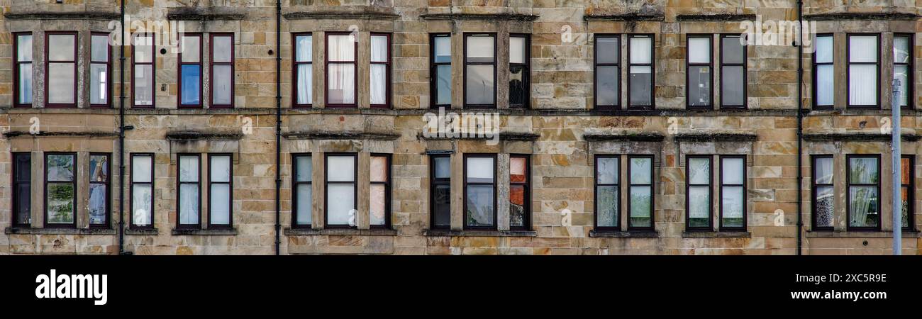 Derelict tenement glasgow hi-res stock photography and images - Alamy