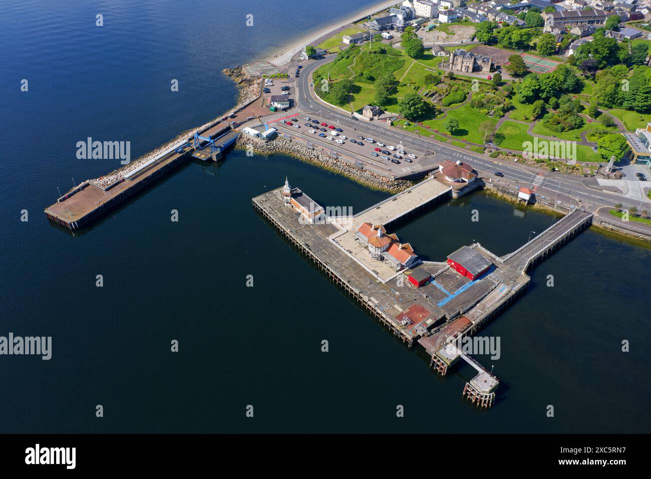 Dunoon victorian pier, derelict wooden structure and buildings Stock ...