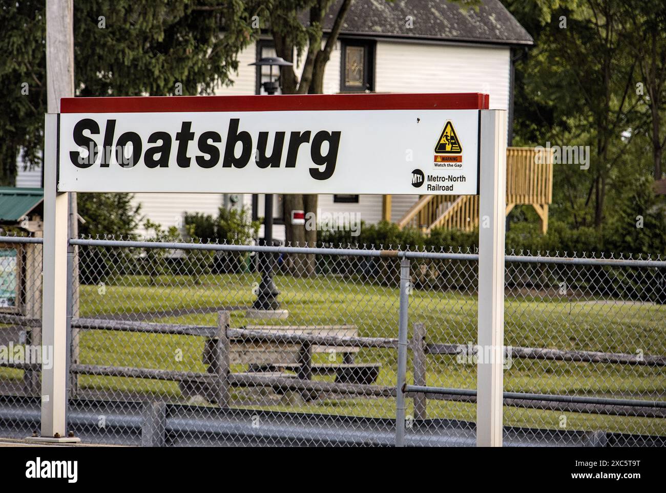 Sloatsburg metro north station sign on Port Jervis line (NJT MTA New ...