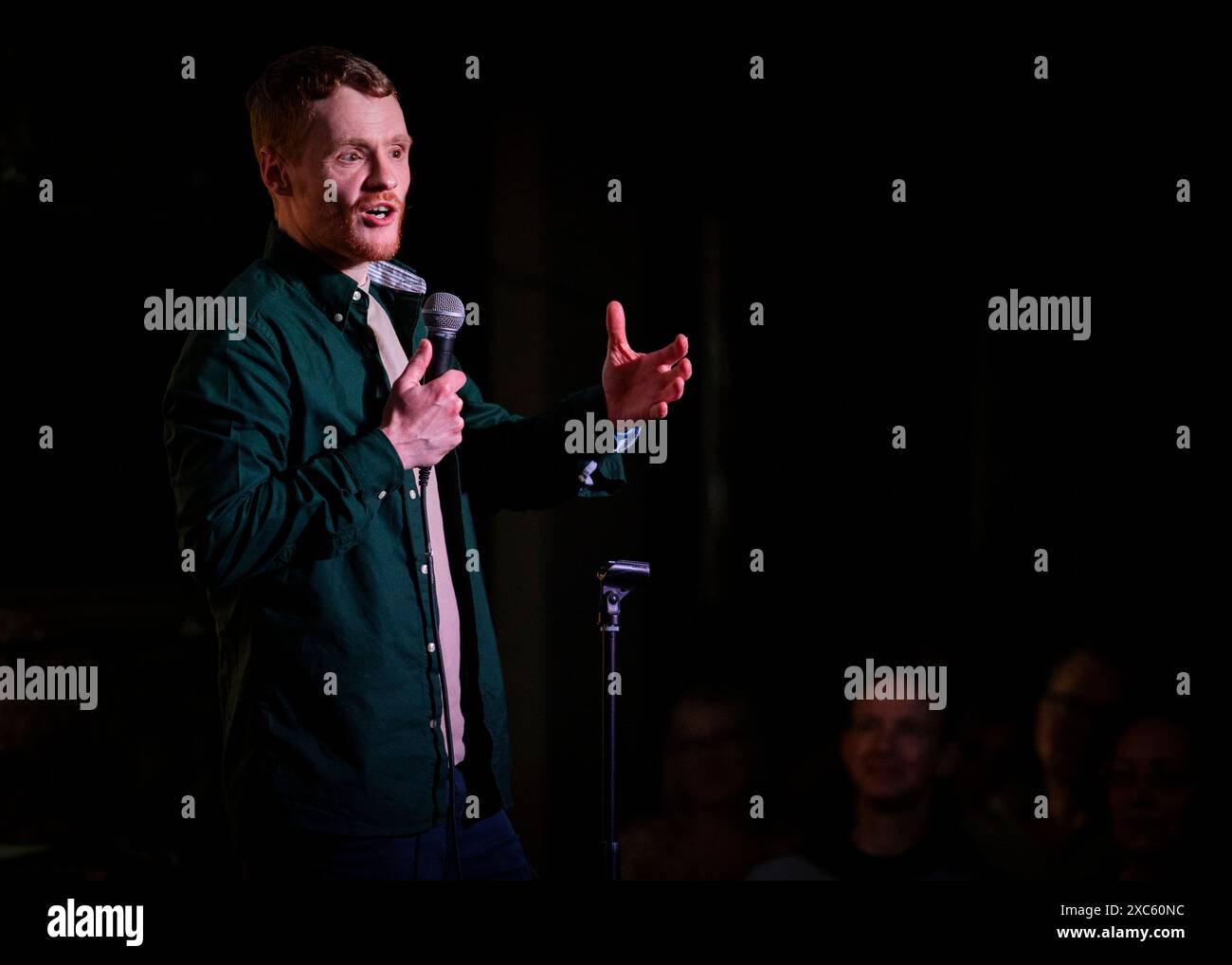 Andrew lawrence comedian hi-res stock photography and images - Alamy