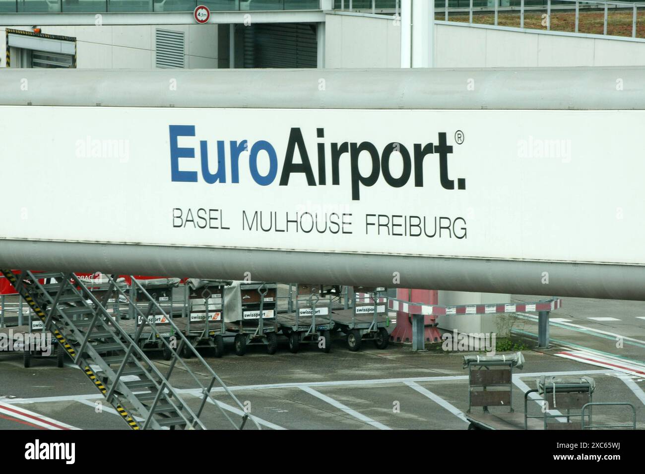 Euroairport Flughafen Basel Mulhouse Freiburg , Flug, reisen, fliegen ...