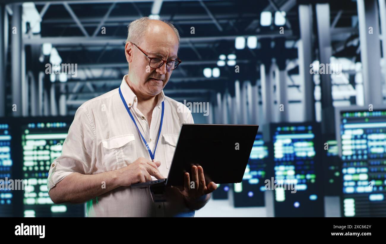 Seamless operations hi-res stock photography and images - Alamy