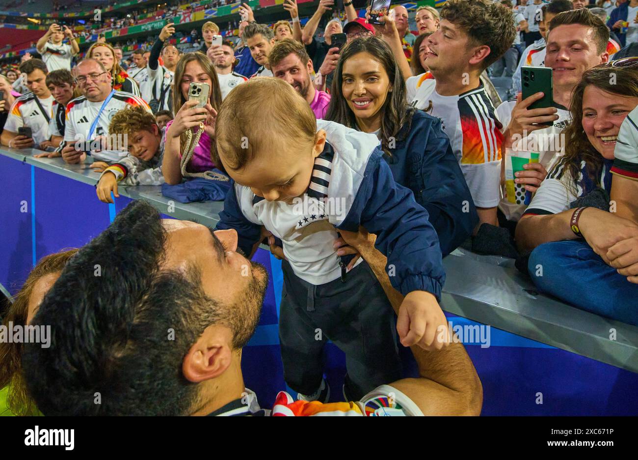 Sara Arfaoui (M) wife of Ilkay Guendogan, DFB 21 with baby Kaisin the ...
