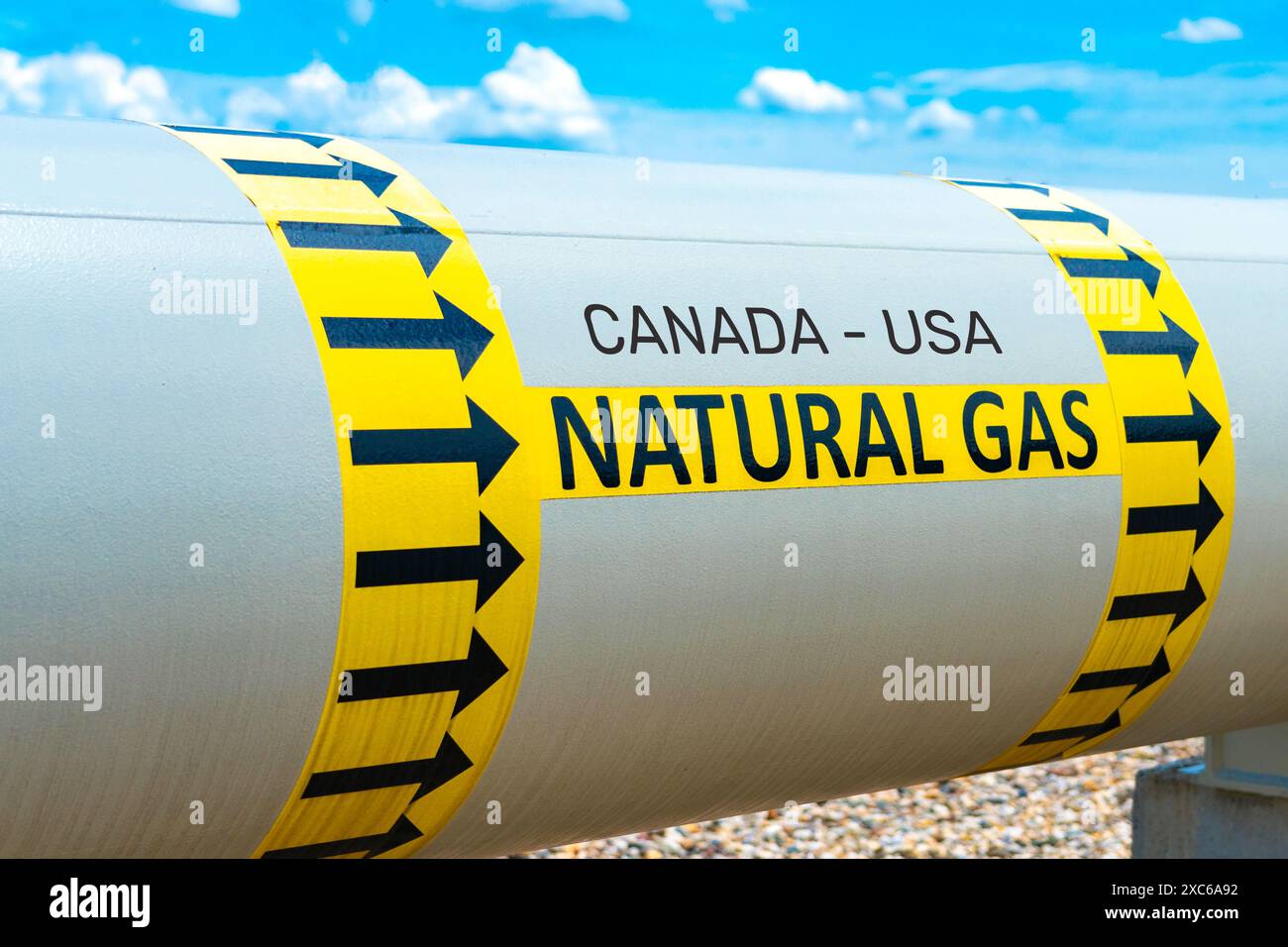 Canada and usa pipeline hi-res stock photography and images - Alamy