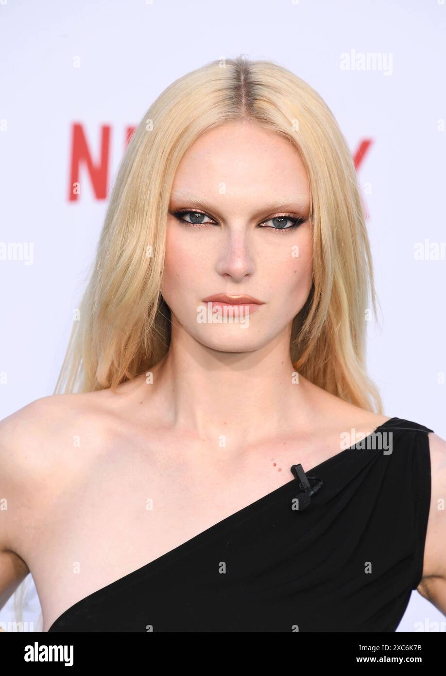 LOS ANGELES, CALIFORNIA - JUNE 13: Alex Consani attends the Los Angeles ...